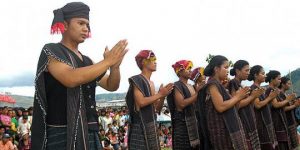 Tari Tor Tor: Pengertian, Sejarah, Keunikan, Gerakan, dan Jenis ...